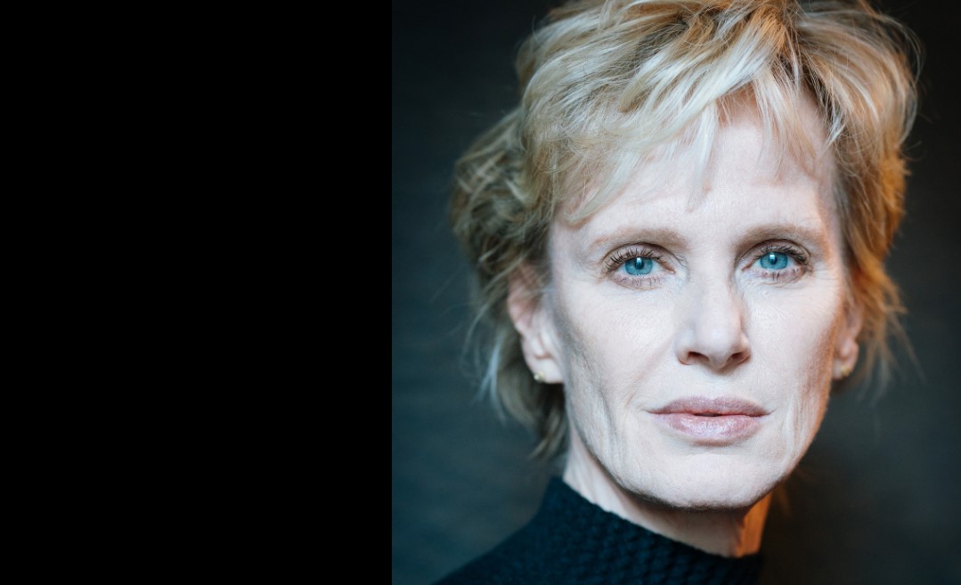 Siri Hustvedt in conversation with Ola Larsmo and Stina Björkelid ...