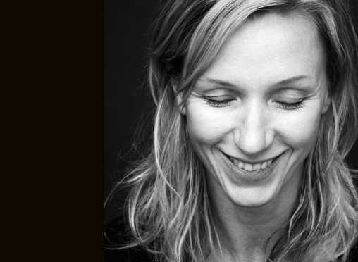 Ebba Forsberg tolkar Dylan, Cohen & Waits på Katalin • Heja Uppsala